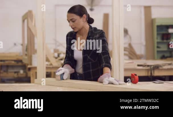 Female muscle builder Stock Videos & Footage - HD and 4K Video Clips ...