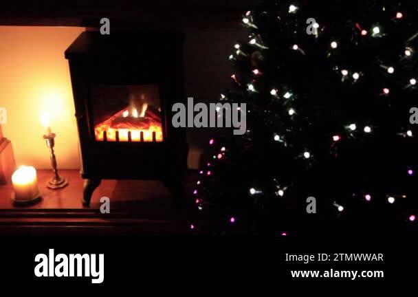 Warm christmas fire Stock Videos & Footage - HD and 4K Video Clips - Alamy