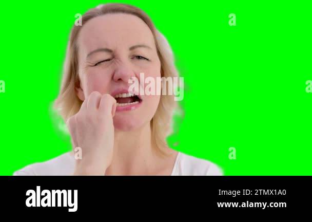 Psychosomatics Unwillingness To Speak Sore Throat Lump In Throat Unpleasant Emotions Negative