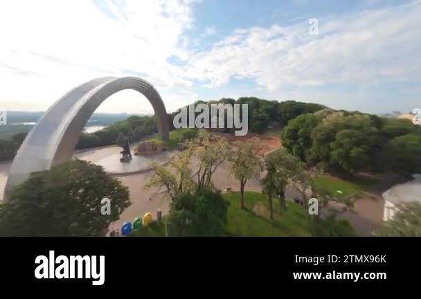 FPV drone , Reunion Arch, Kyiv: Peoples Friendship Arch and Volodymyr ...