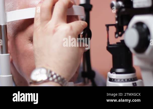 Lasik procedure Stock Videos & Footage - HD and 4K Video Clips - Alamy