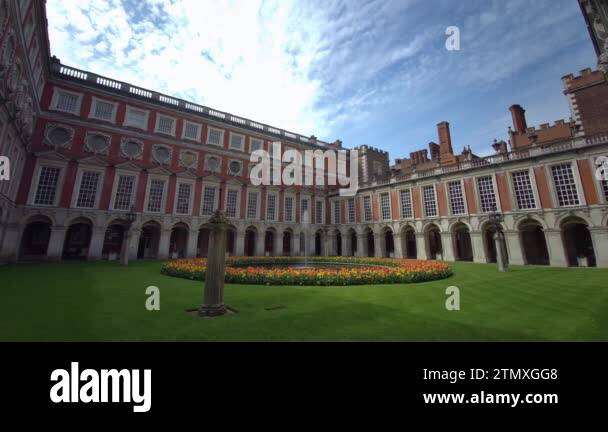Hampton court palace tudor building Stock Videos & Footage - HD and 4K ...