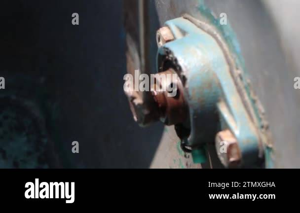 Rotation of the axle Stock Videos & Footage - HD and 4K Video Clips - Alamy