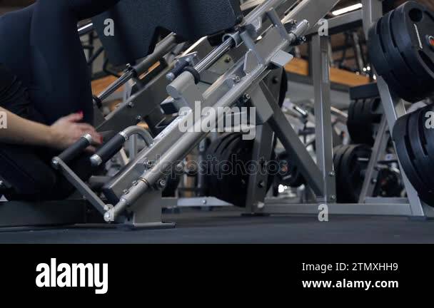 Strong bodybuilder training quads Stock Videos & Footage - HD and 4K ...