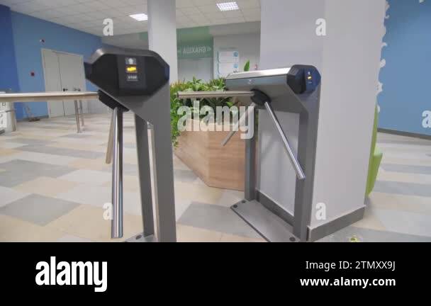 Boundary turnstile Stock Videos & Footage - HD and 4K Video Clips - Alamy