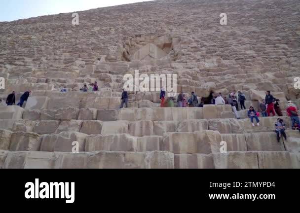 Entrance to the great pyramid Stock Videos & Footage - HD and 4K Video ...
