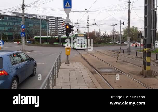 Articulated transport Stock Videos & Footage - HD and 4K Video Clips ...