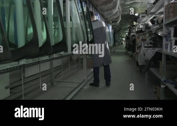Dark workshop Stock Videos & Footage - HD and 4K Video Clips - Alamy