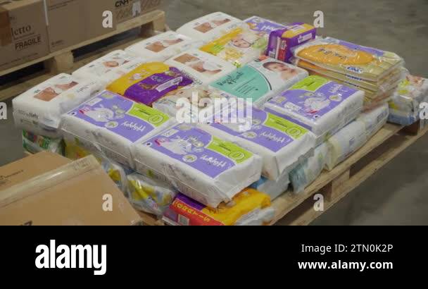 Diapers box Stock Videos & Footage - HD and 4K Video Clips - Alamy