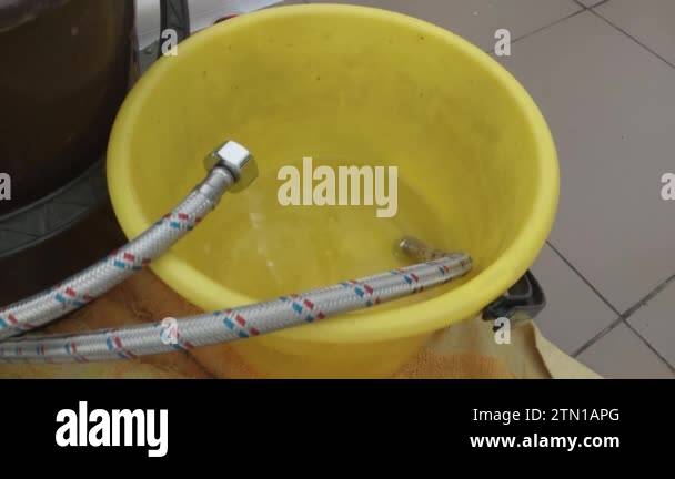 Roof drain chute Stock Videos & Footage - HD and 4K Video Clips - Alamy