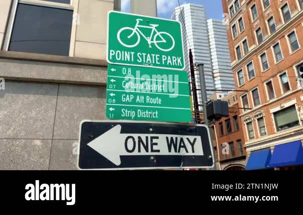 Sign with arrow point to usa Stock Videos & Footage - HD and 4K Video ...