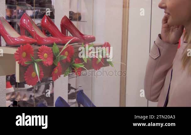 Candid Woman Shoes Stock Videos And Footage Hd And 4k Video Clips Alamy