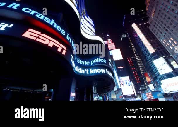 Times square ads Stock Videos & Footage - HD and 4K Video Clips - Alamy