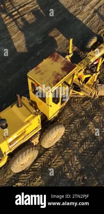Old grader Stock Videos & Footage - HD and 4K Video Clips - Alamy