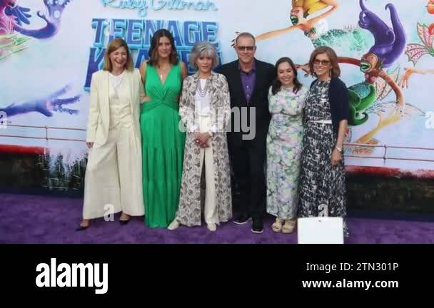 Margie Cohn, Jane Fonda, Kirk DeMicco, Kelly Cooney and Faryn Pearl at ...