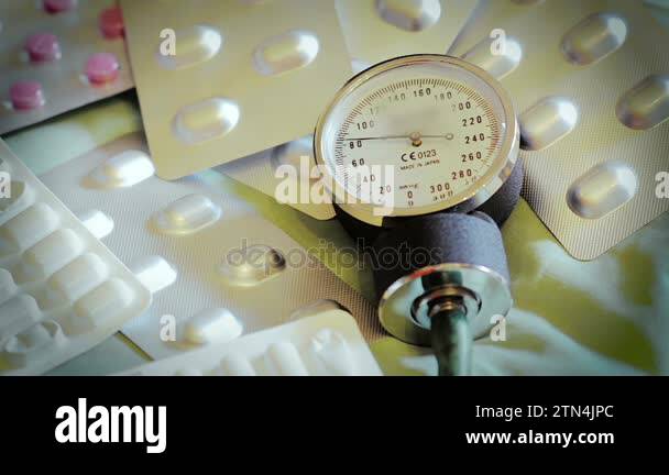 Measuring tablets Stock Videos & Footage - HD and 4K Video Clips - Alamy