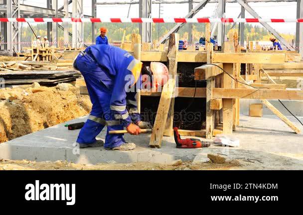 To support formwork Stock Videos & Footage - HD and 4K Video Clips - Alamy