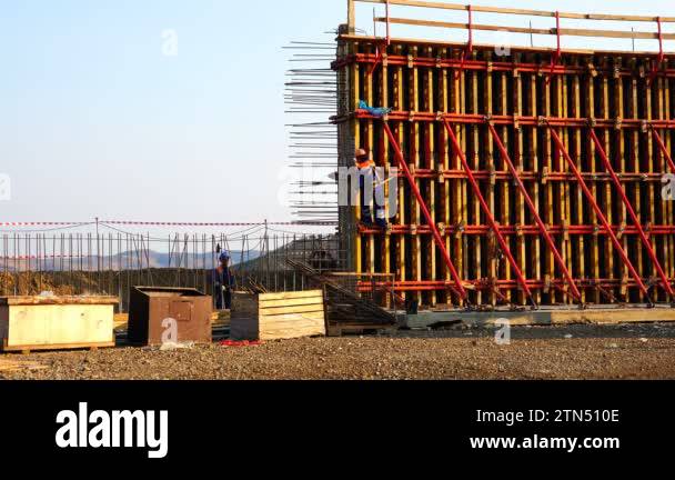 Wall formwork Stock Videos & Footage - HD and 4K Video Clips - Alamy