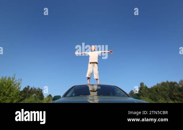 Hands wide apart Stock Videos & Footage - HD and 4K Video Clips - Alamy