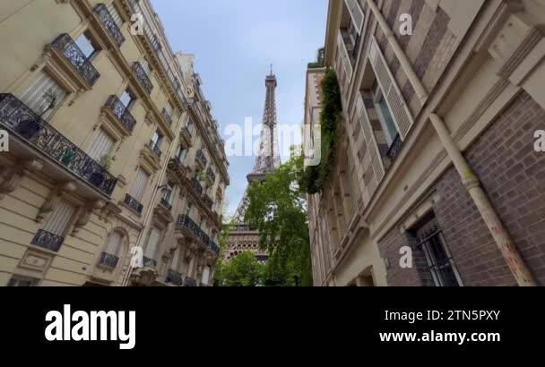 The most popular street and photo spot with the Eiffel Tower in the ...