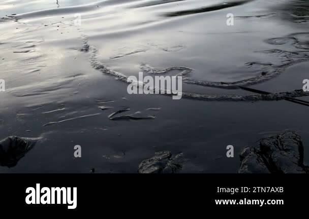 Beach Oil Pollution and contamination oil leaks at sea Polluted Water ...