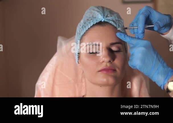 Getting injection Stock Videos & Footage - HD and 4K Video Clips - Alamy