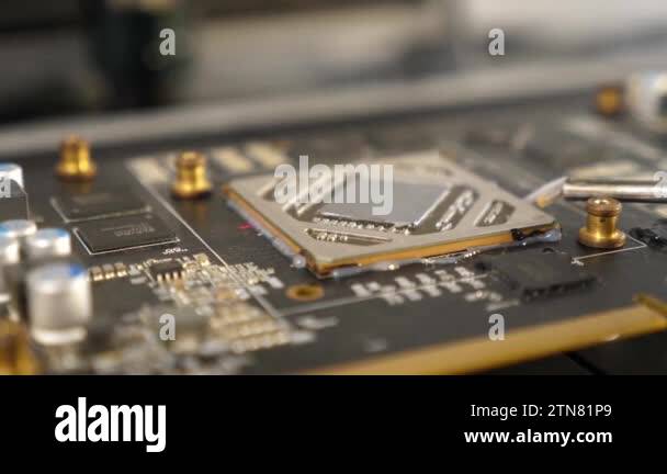 Infrared soldering station setup and GPU chip desoldering process ...