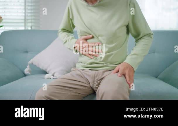 Senior man with stomach pain, Pain in abdomen, Elderly man with ...