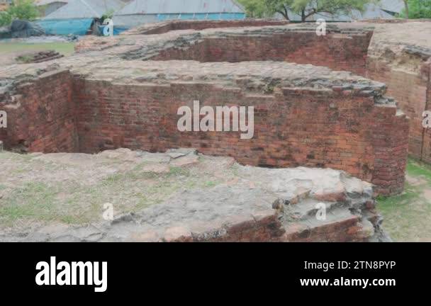 Bengal fort Stock Videos & Footage - HD and 4K Video Clips - Alamy