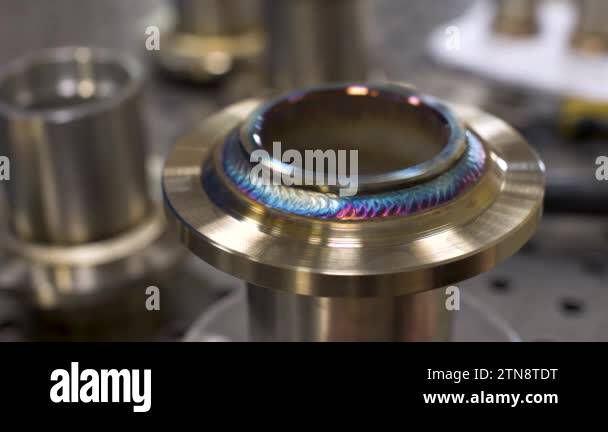 Steel flanges Stock Videos & Footage - HD and 4K Video Clips - Alamy