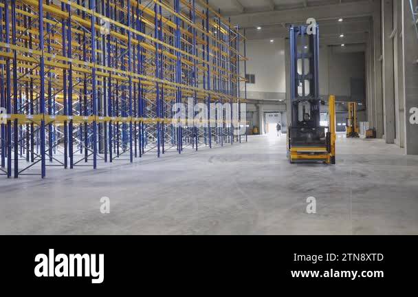 Warehouse high rack forklift Stock Videos & Footage - HD and 4K Video ...