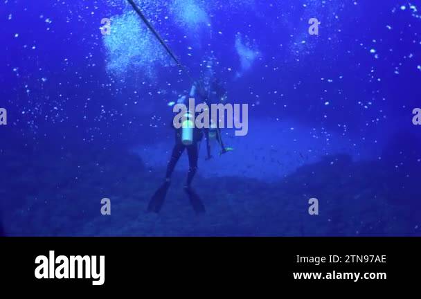 Cable border Stock Videos & Footage - HD and 4K Video Clips - Alamy