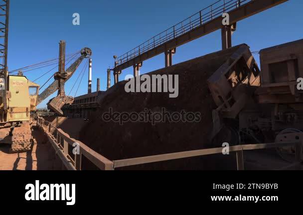 Car unloading Stock Videos & Footage - HD and 4K Video Clips - Alamy