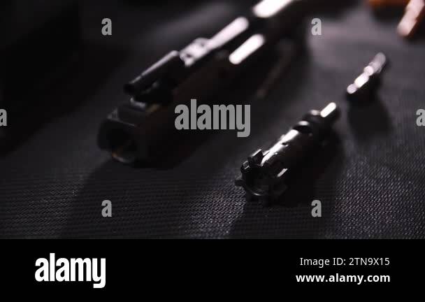 AR-15 complete disassembly and cleaning, bolt, barrel. High quality ...