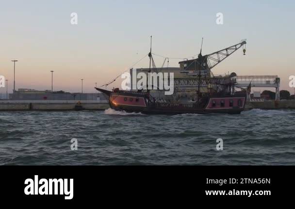 Pirate transport Stock Videos & Footage - HD and 4K Video Clips - Alamy