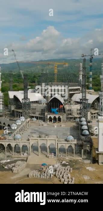 On-going construction of the biggest mosque in the Philippines. Sadik ...