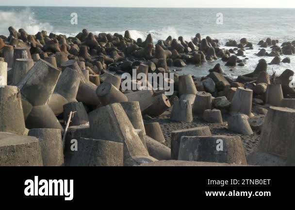 Concrete beach hut Stock Videos & Footage - HD and 4K Video Clips - Alamy