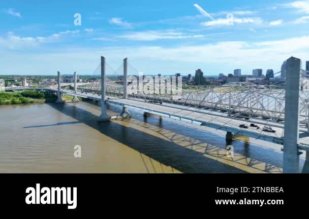 Video of Abraham Lincoln Bridge and John F Kennedy Memorial Bridge ...