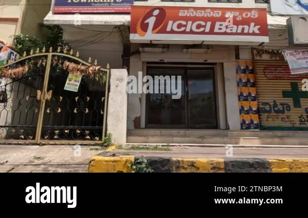 Centre point architecture Stock Videos & Footage - HD and 4K Video ...