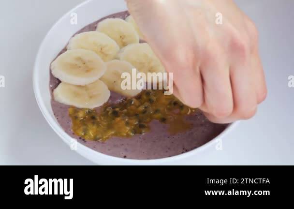 Topping with seeds Stock Videos & Footage - HD and 4K Video Clips - Alamy