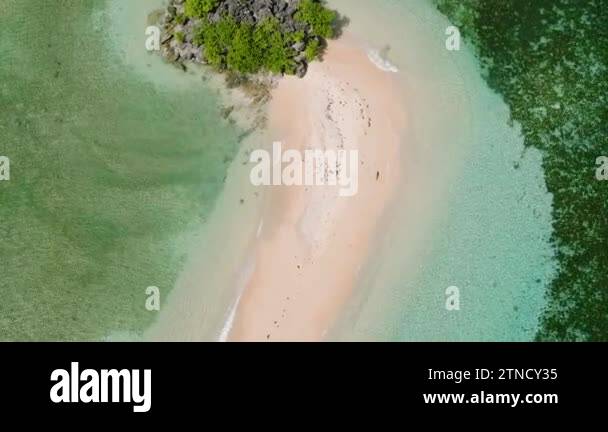 Beautiful sandbar in tropical island and turquoise sea water. Mindanao ...
