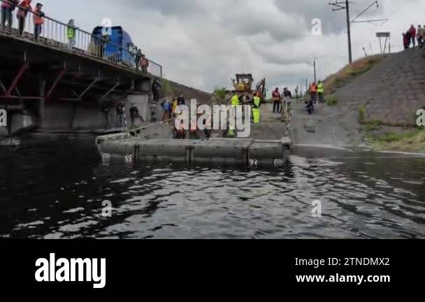 Pontoon bridge of the Ukrainian army. Installation of a temporary ...