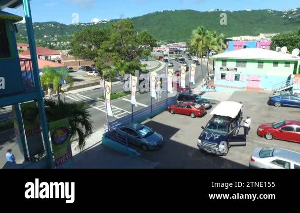 Saint thomas street Stock Videos & Footage - HD and 4K Video Clips - Alamy