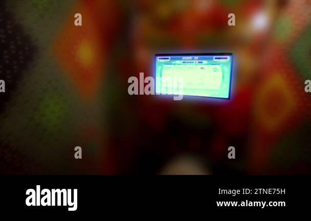 Toilet lavage Stock Videos & Footage - HD and 4K Video Clips - Alamy