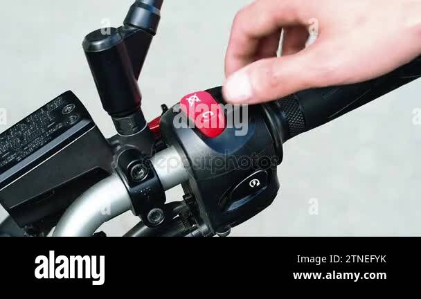 Engine starting gear Stock Videos & Footage - HD and 4K Video Clips - Alamy