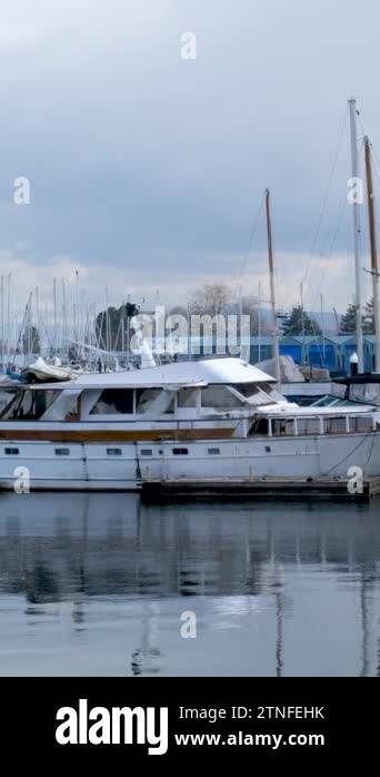 Haven for boats Stock Videos & Footage - HD and 4K Video Clips - Alamy
