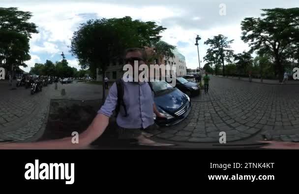 Tourist camera crowd Stock Videos & Footage - HD and 4K Video Clips - Alamy