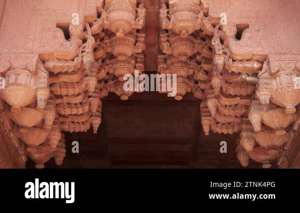 India agra red fort arch Stock Videos & Footage - HD and 4K Video Clips ...