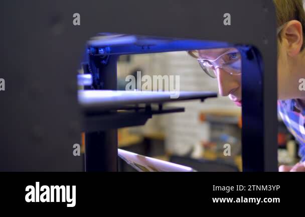 Fdm process Stock Videos & Footage - HD and 4K Video Clips - Alamy