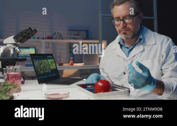 Clinical experiment Stock Videos & Footage - HD and 4K Video Clips - Alamy
